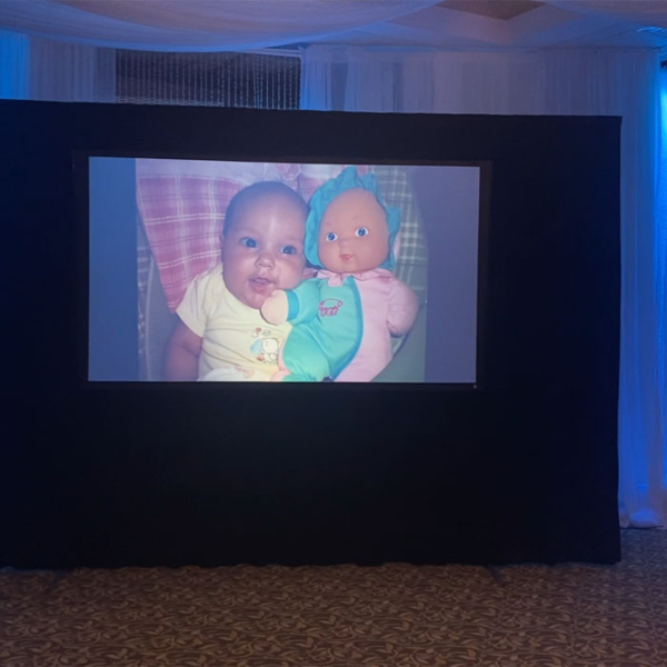 Screen and Projector | Sample 2 – DJMike